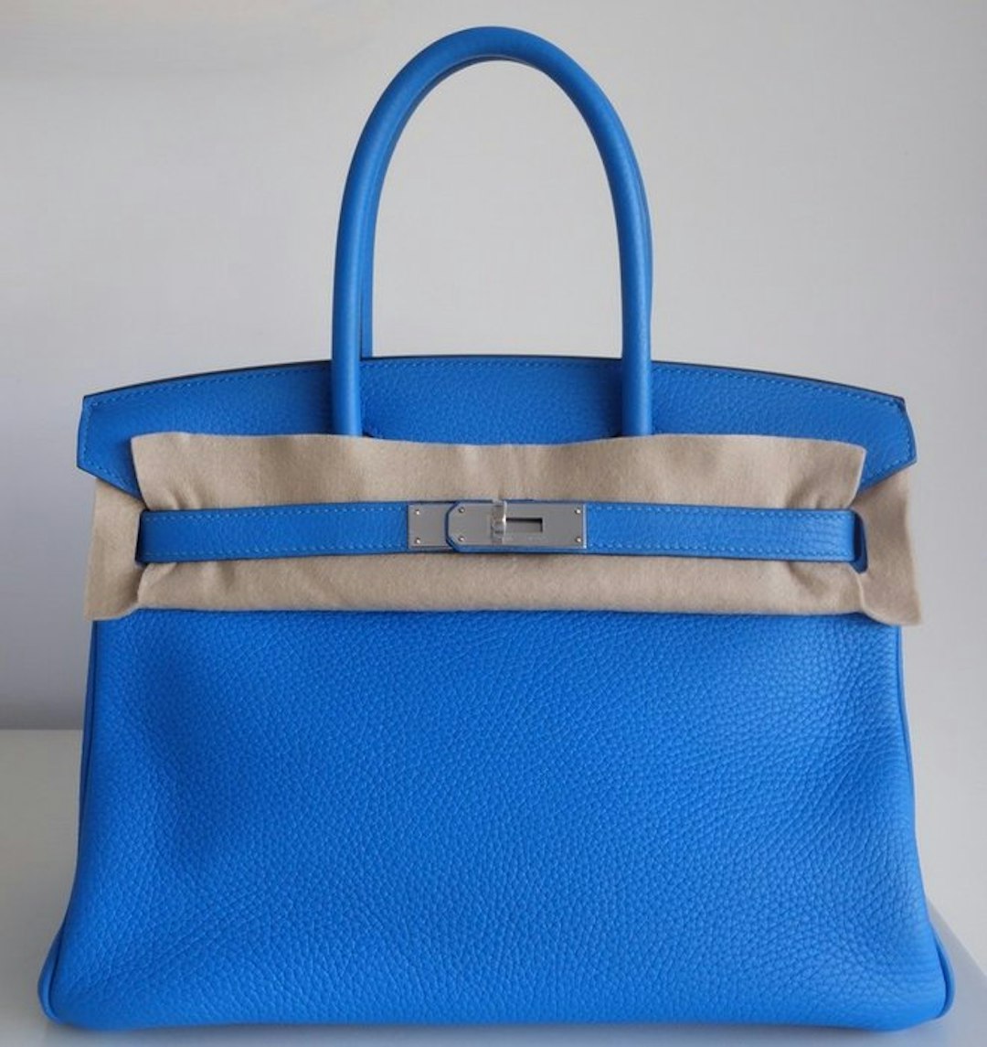 Find past auction results & realized prices on Barnebys’ results database.