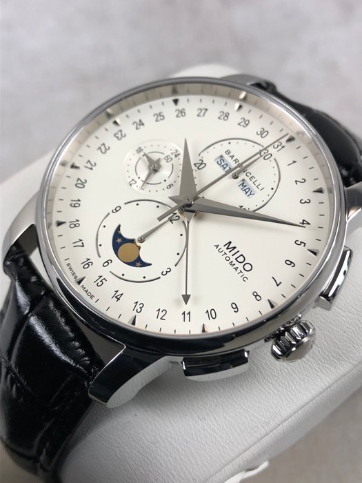 Mido - Baroncelli Moonphase Full Calendar Chronograph... | Barnebys