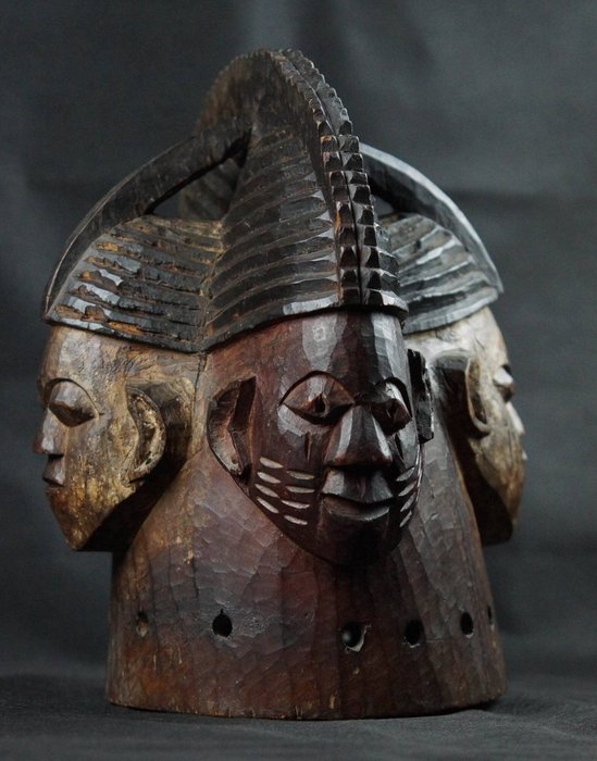 Dance mask - Yoruba - Nigeria | Barnebys