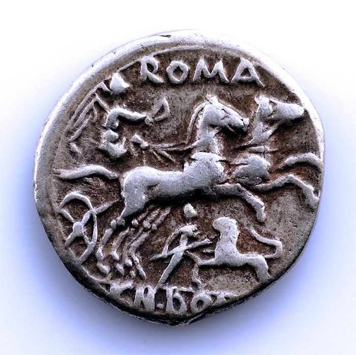Roman Republic. Cnaeus Domitius Ahenobarbus (128 aC). Denarius ...