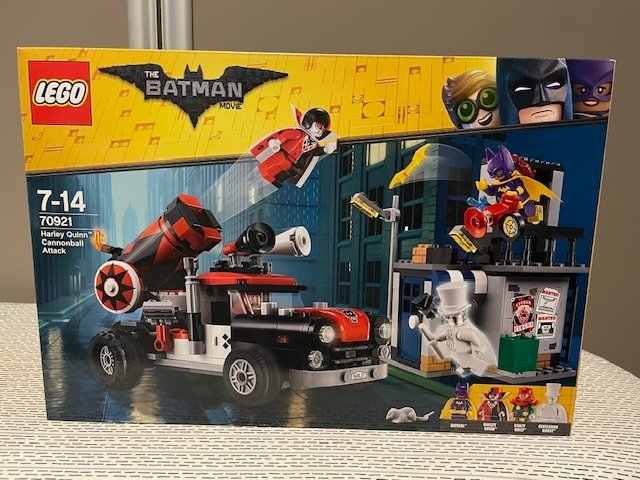 LEGO Set - 70921 - The Lego Movie - Harley Quinn Cannonball Attack ...