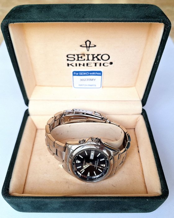 Seiko - Kinetic - No reserve price - 5M43-0C60 - Men - 2000-2010 | Barnebys