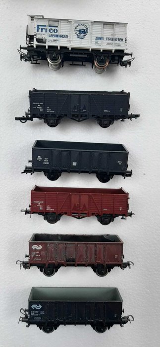Roco, Piko H0 - Model train freight carriage (6) - Six freight cars ...
