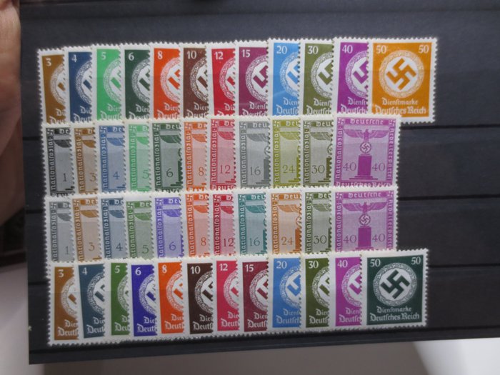 German Empire 1934/1944 - Collection of Third Reich service badges ...