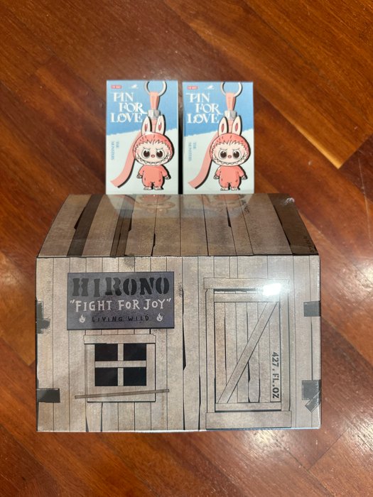Pop Mart - Toy HIRONO e Pin FOR LOVE (n-z) blind box | Barnebys