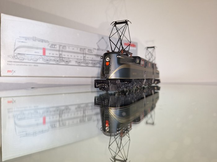 Märklin H0 - 37490 - Electric locomotive (1) - 'Brunswick green' | Barnebys