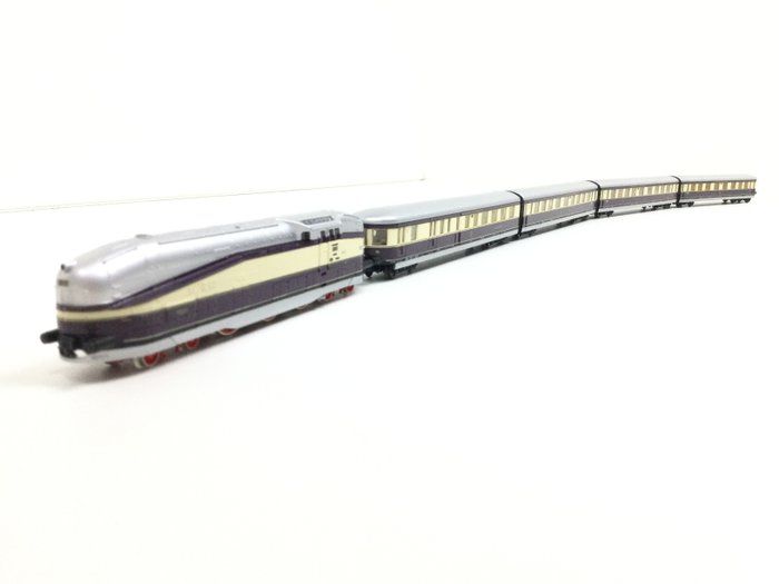 Arnold N - 0166 - Train set (1) - Henschel Wegmann 5-piece train set ...