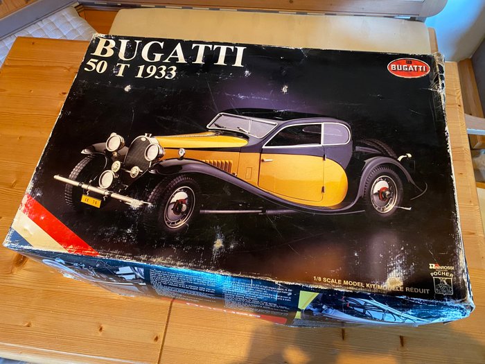 Pocher 1:8 - Model kit - Bugatti 50 T 1933 | Barnebys