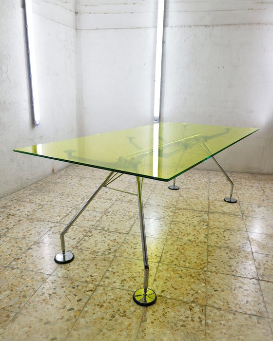 Tecno - Norman Foster - Table - Nomos - Yellow Laminated Glass | Barnebys