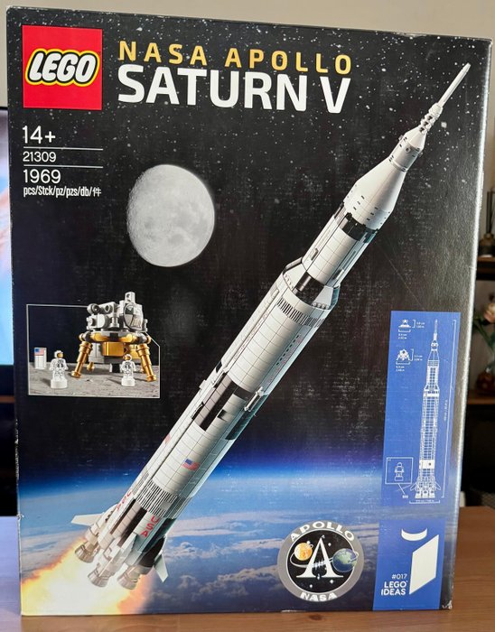 LEGO Set - 21309 - Ideas (CUUSOO) - NASA Apollo Saturn V | Barnebys