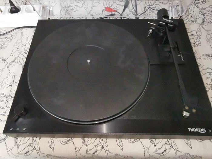 Thorens - TD 180 Turntable | Barnebys