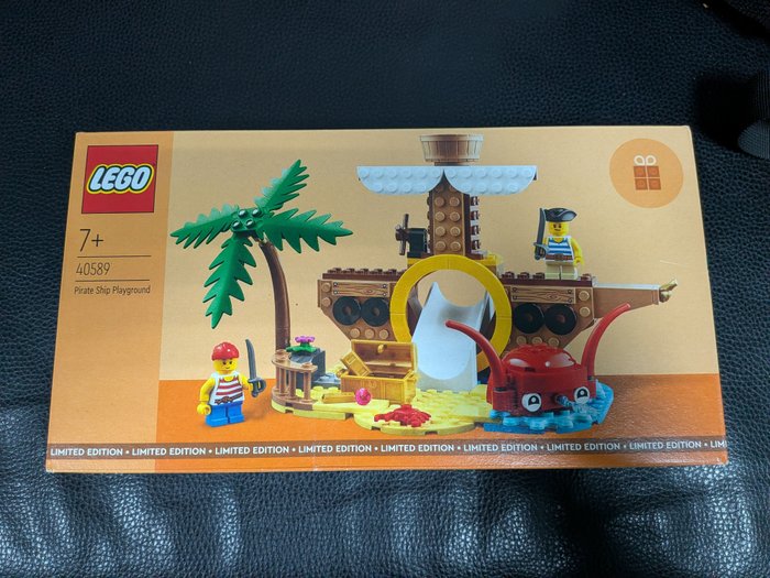 LEGO Set - 40589 - Pirates - Pirate Ship Playground limited edition ...