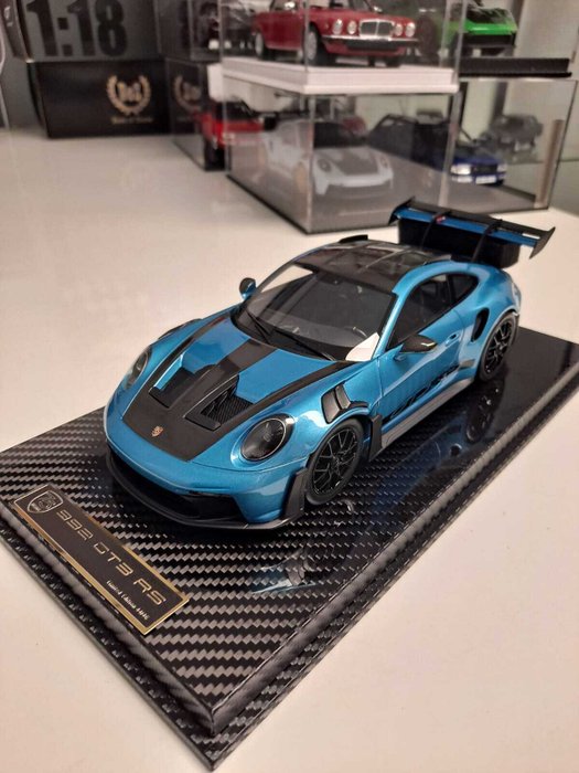 Radscale 1:18 - Model car - Porsche 911 - 992 GT3 RS... | Barnebys