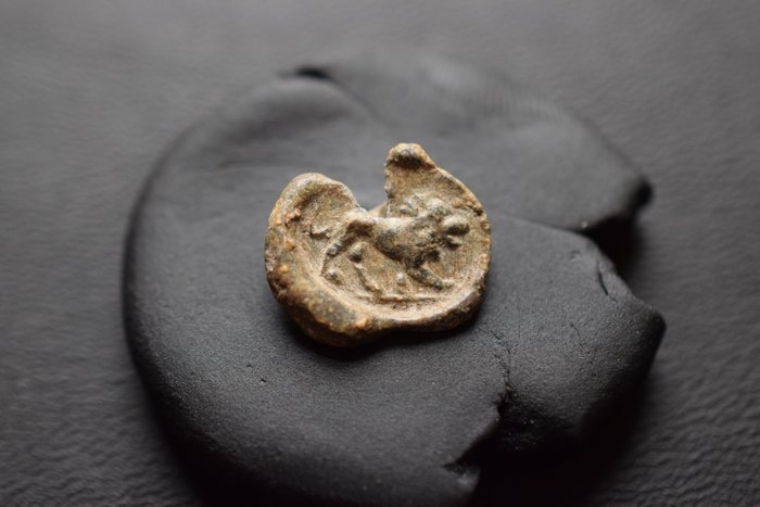 Ancient Roman, Empire Lead Ancient Roman Legionary Lion Lead Seal ...