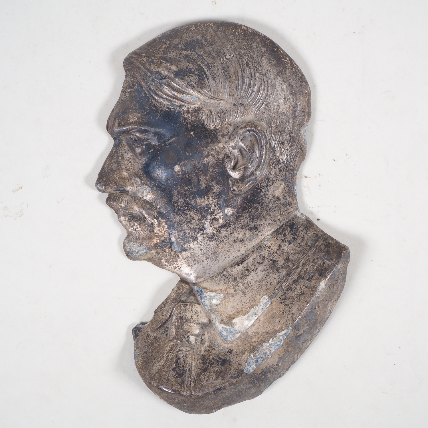 Metall Wandrelief Adolf Hitler - Prof. Otto Poertzel, um 1930 | Barnebys
