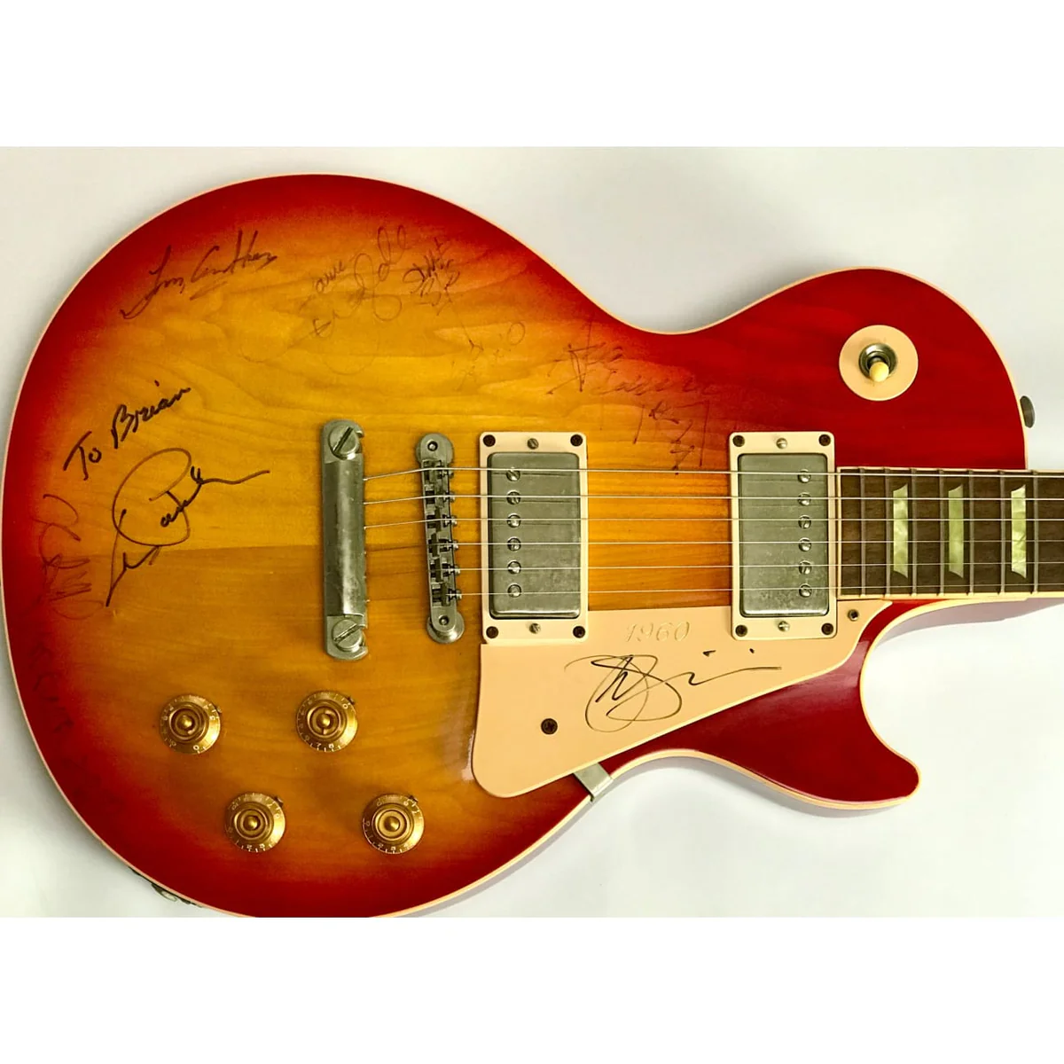 Gibson Les Paul guitar signed by Les Paul, Larry Carlton, Ace Frehley ...