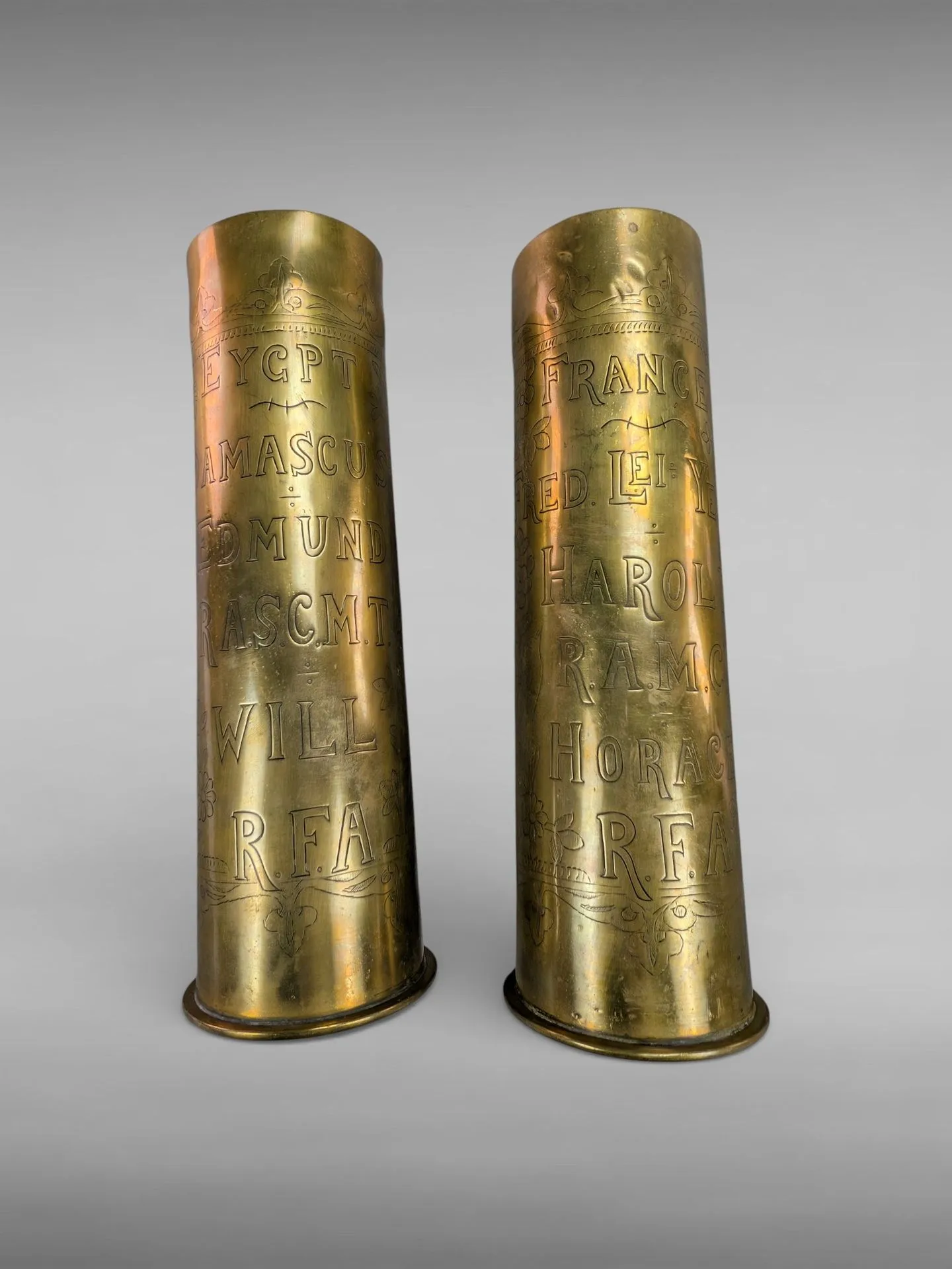 Engraved shell casings, trench work or commemorative - WW1 - size in cm ...