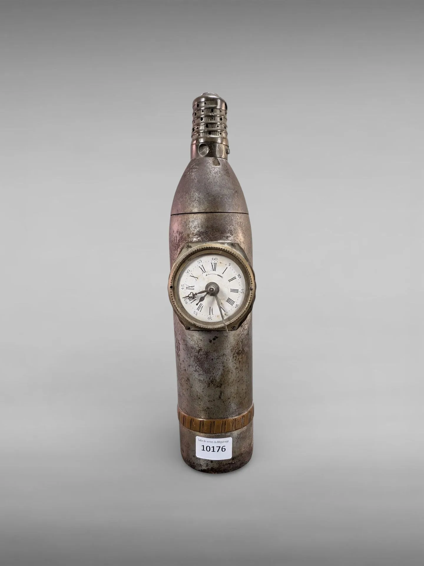 Alarm clock - WW1 - WW1 - WW1 - WW1 - WW1 - WW1 - WW1 - WW1 - WW1 ...