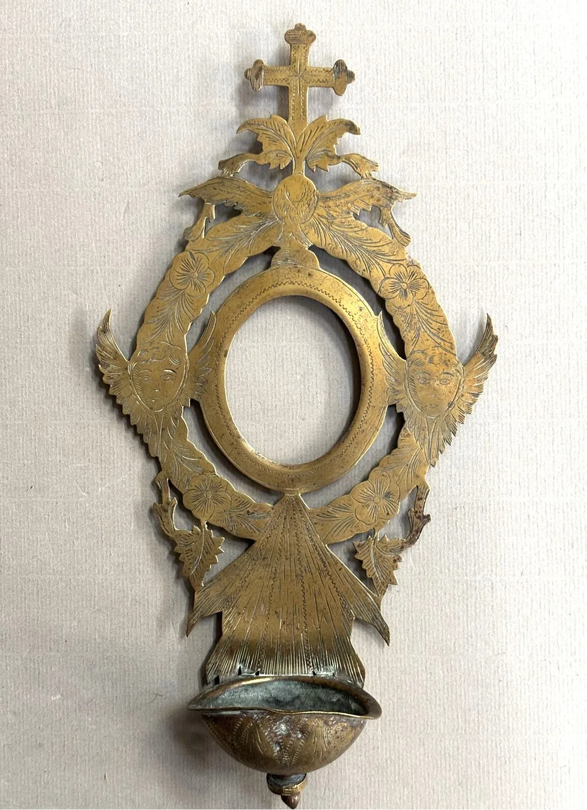 Religious object made by poilus with shells and divres - trench work ...