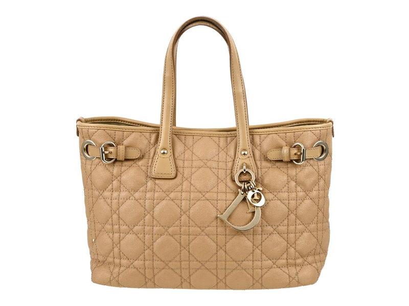 Accessoarer Väskor | Barnebys