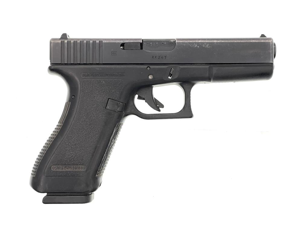 GLOCK G22 GEN 2 SEMI-AUTO .40 S&W PISTOL | Barnebys