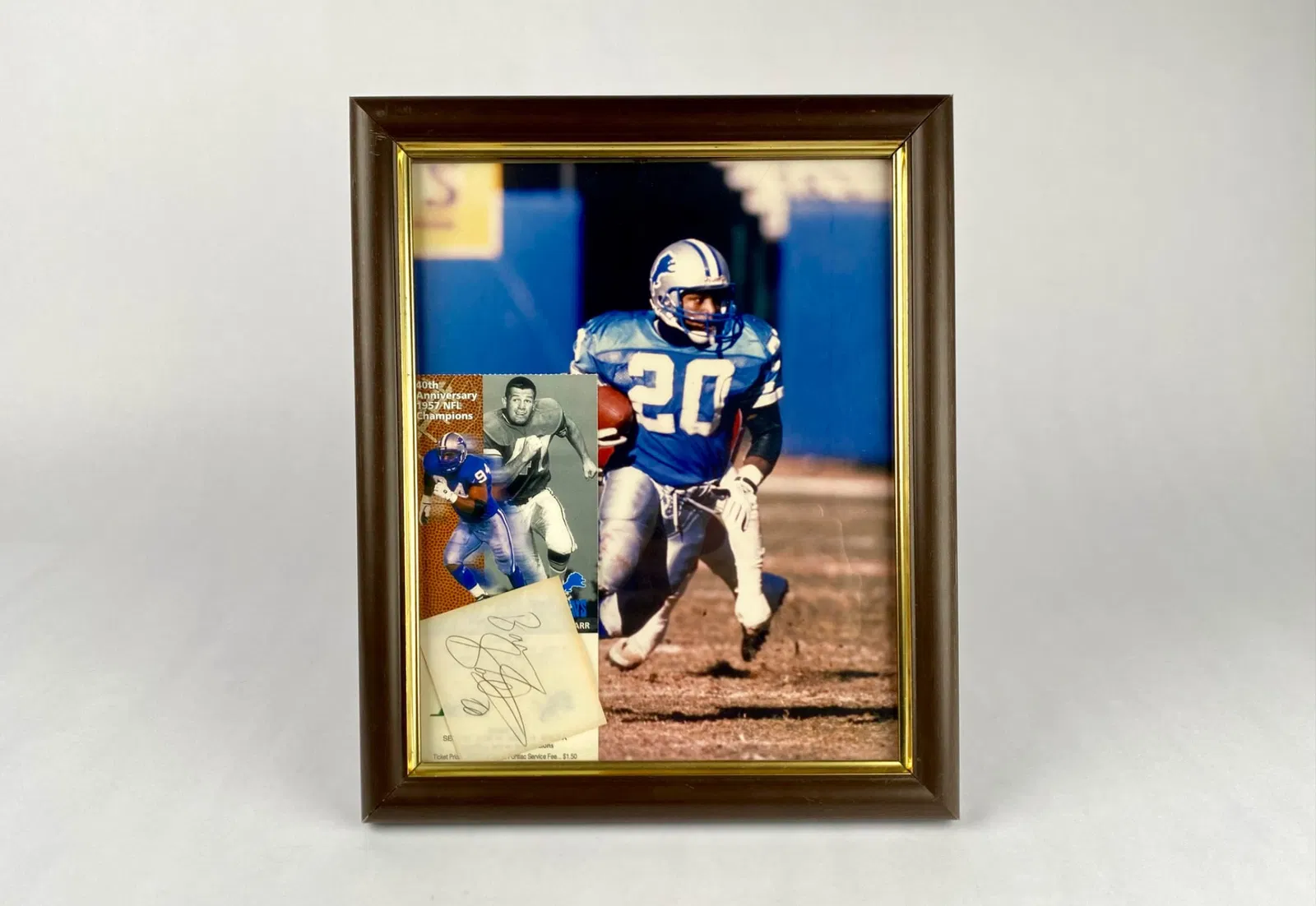 Barry Sanders Autograph Cut, Framed with Detroit Lions Ephemera | Barnebys