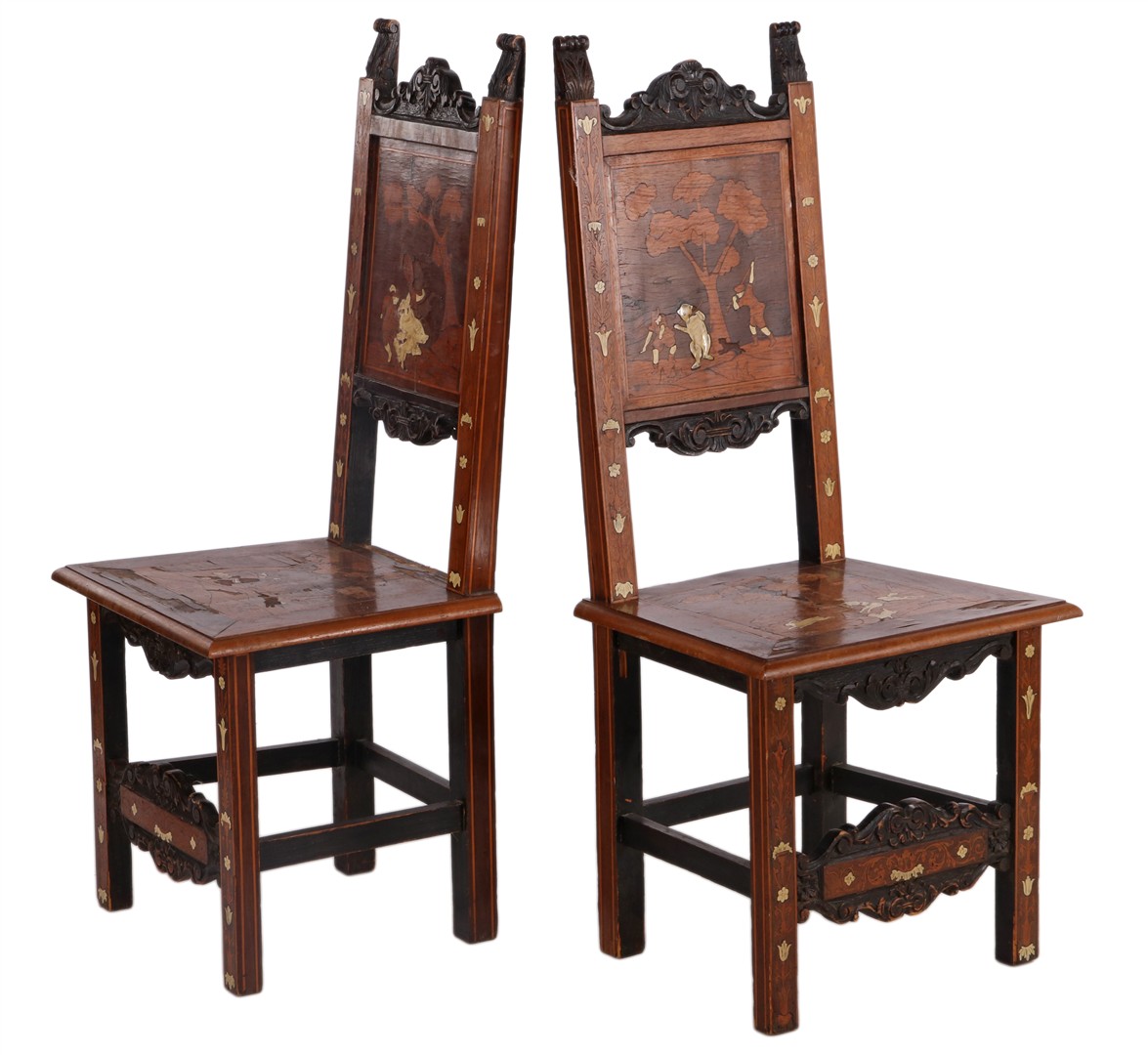 2 oosterse eetkamerstoelen voorzien van steekwerk | Barnebys