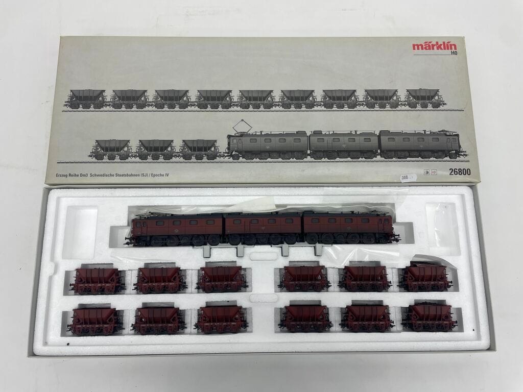 MARKLIN "HO": Swedish Railways Dm 3 SJ series mining train set ref ...