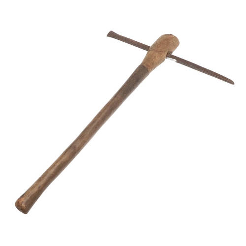 AN AFRICAN WAR HAMMER TYPE AXE. With a 36 cm spike type blad... | Barnebys