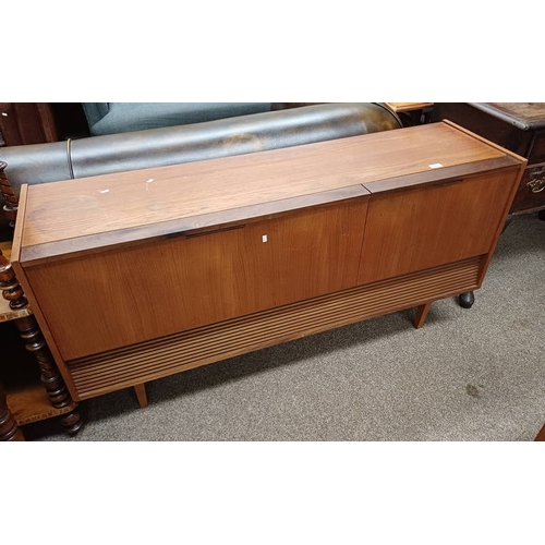 ALBA TEAK CASED SOLID STATE RADIO RADIOGRAM. MODEL NO 4007 | Barnebys