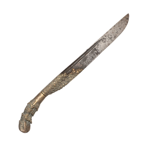 A 19TH CENTURY SOUTH ASIAN PIHA KAETTA DAGGER. With a 20cm p... | Barnebys