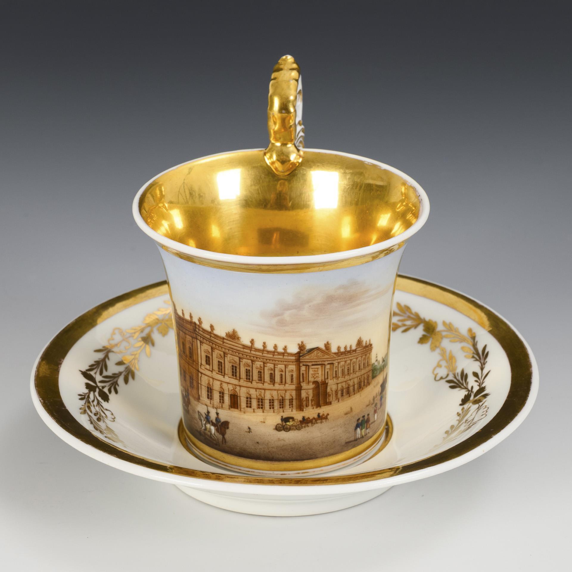 View cup Berlin with depiction of the Zeughaus. KPM Berlin. | Barnebys