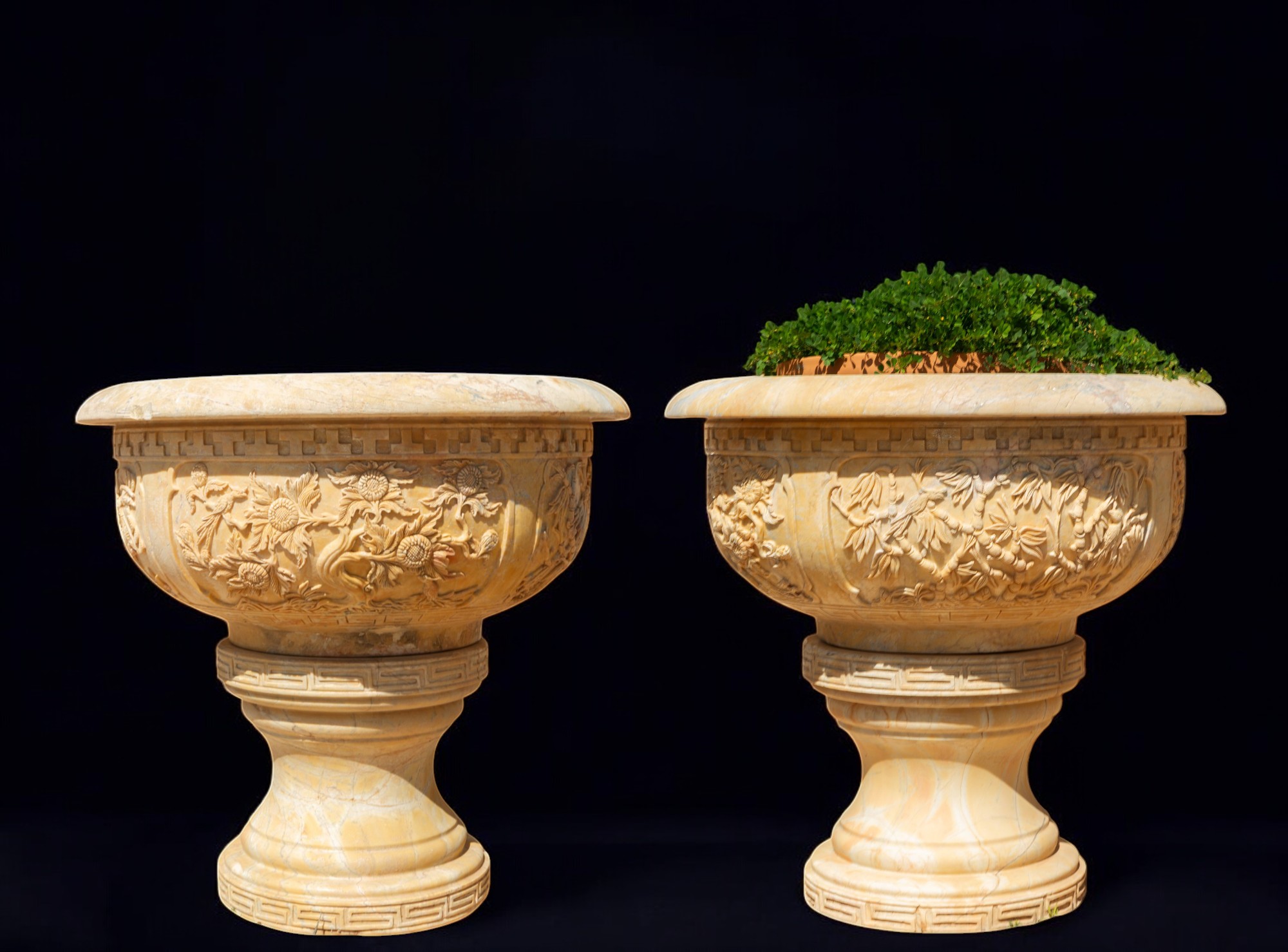 Pair of yellow marble cups following classic 20th century models | Barnebys