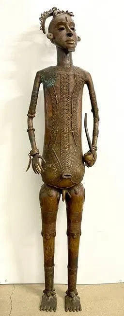 Bronze Male Figure w/ Pipe - Aboriginal Indigenous Art | Barnebys