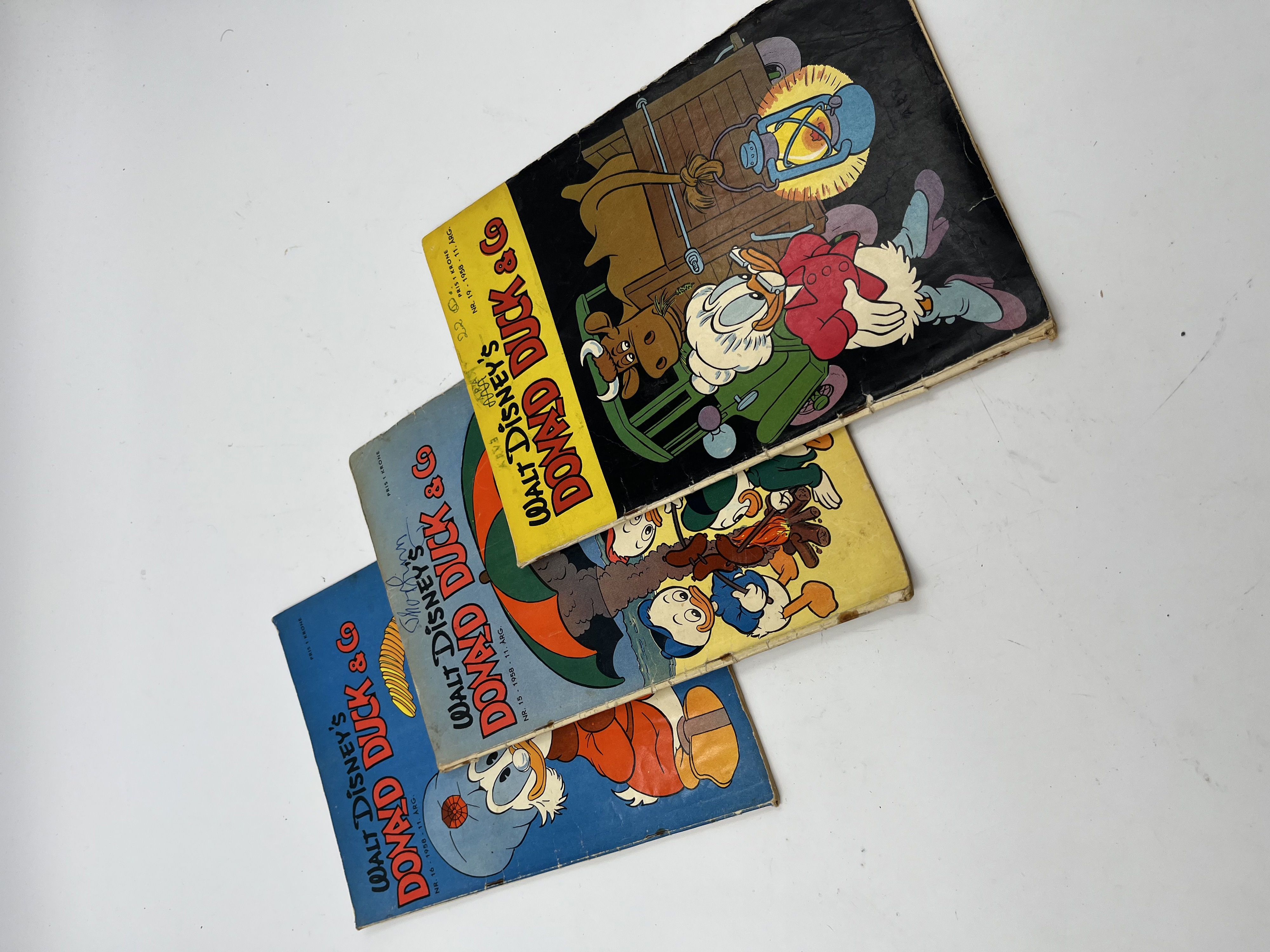 3 stk Donald Duck blader | Barnebys