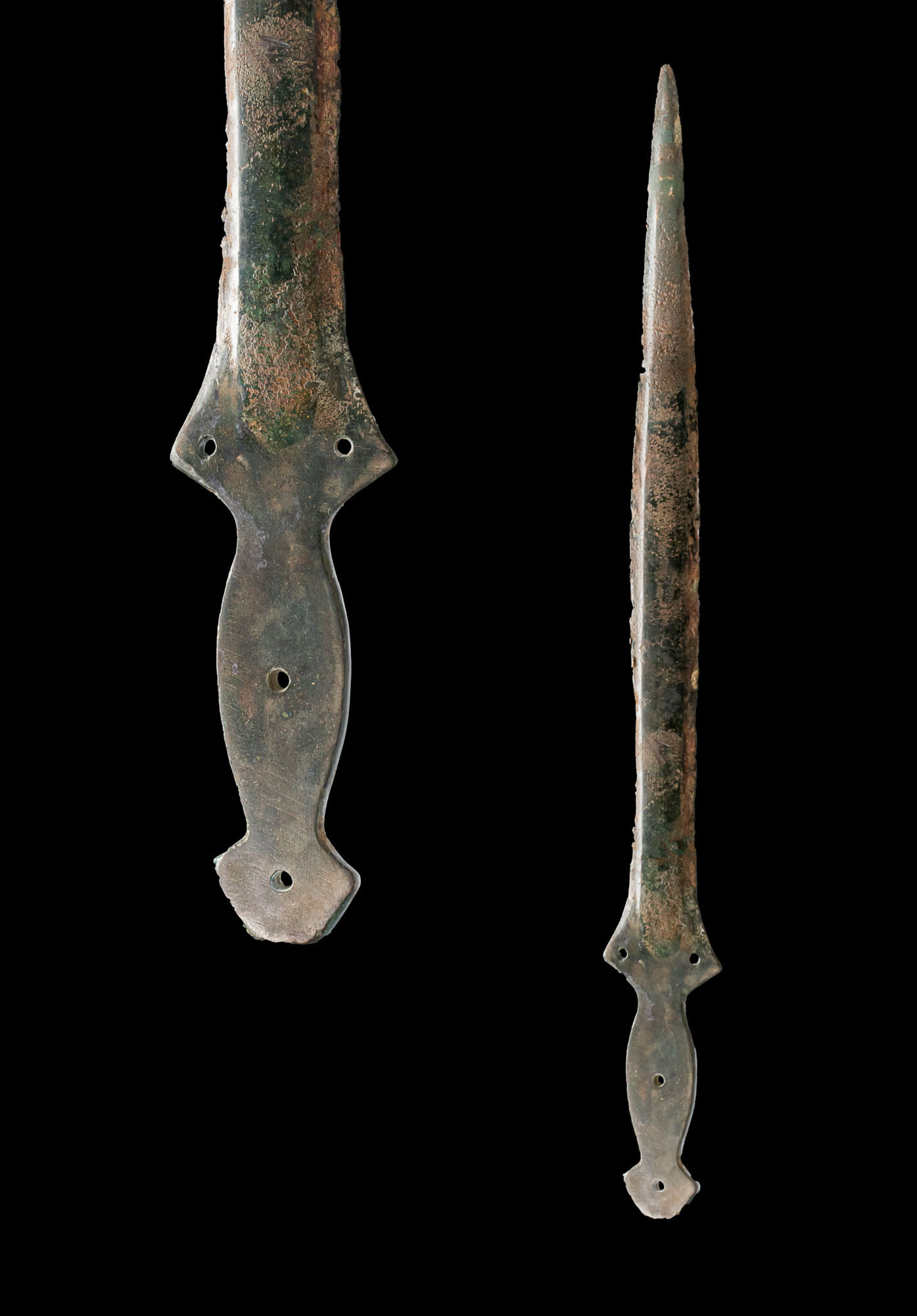 BRONZE AGE CELTIC BRONZE LONG SWORD | Barnebys