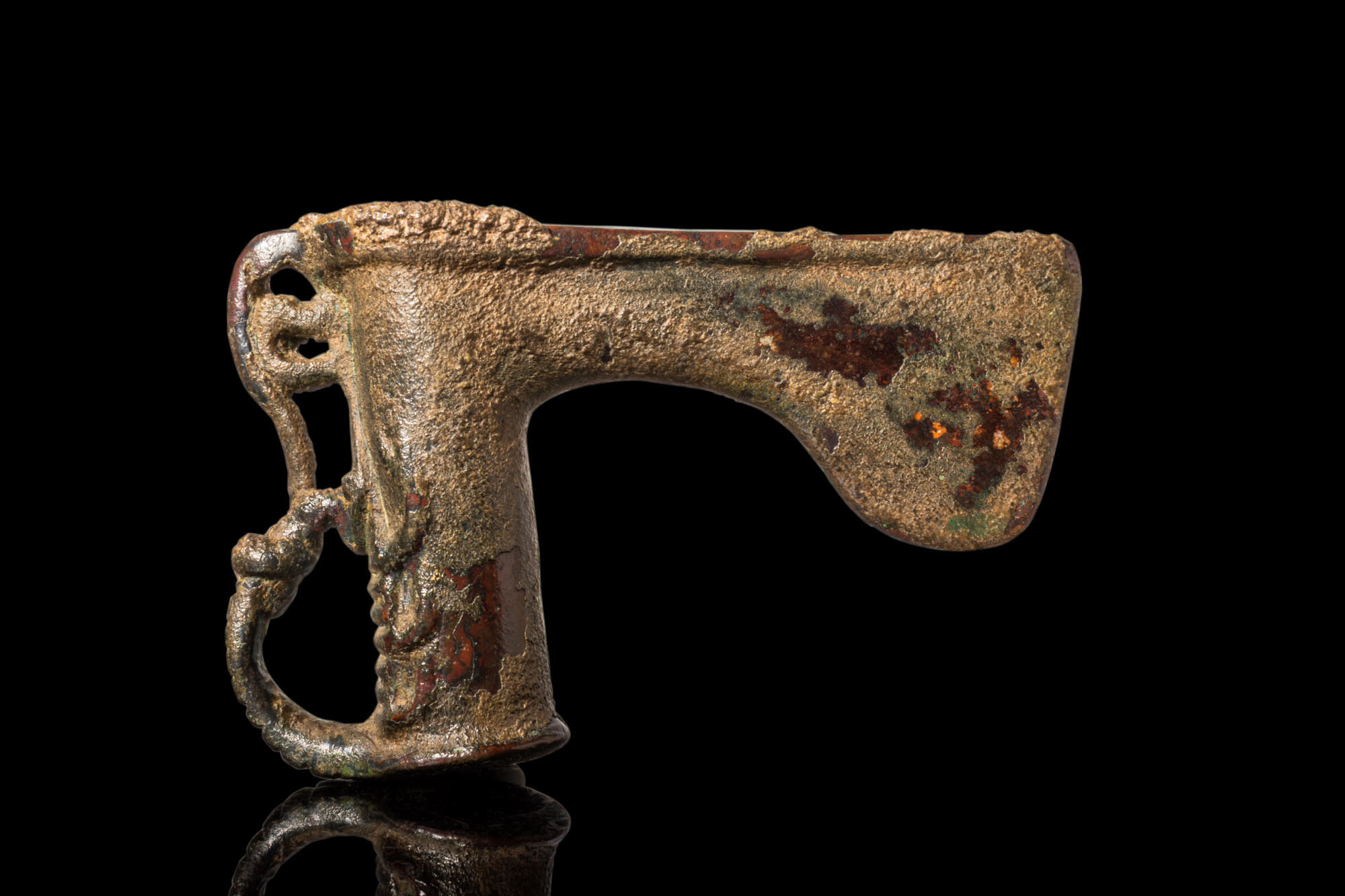 BRONZE AGE / EARLY GREEK BRONZE AXE | Barnebys