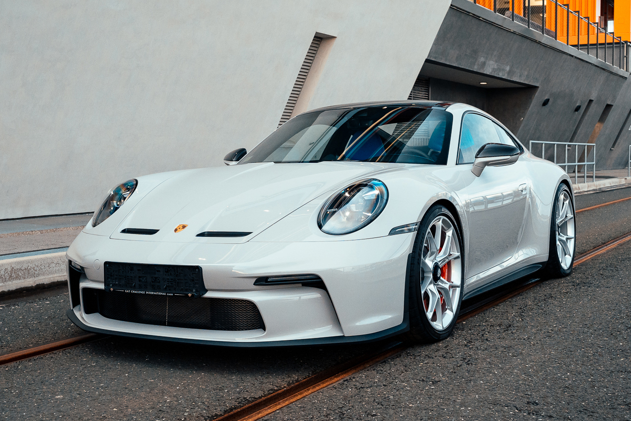 2024 Porsche 911 (992) GT3 Touring | Barnebys