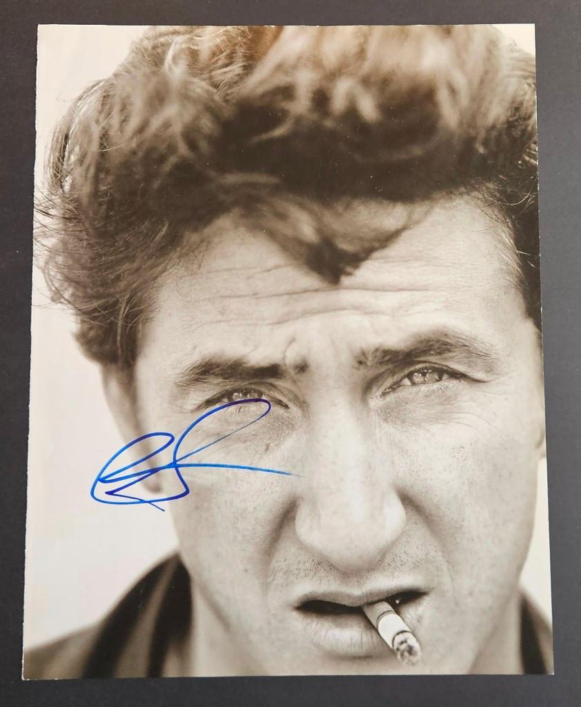 Sean Penn Signed 14" x 11" Book Photo (Third Party Guaranteed) | Barnebys