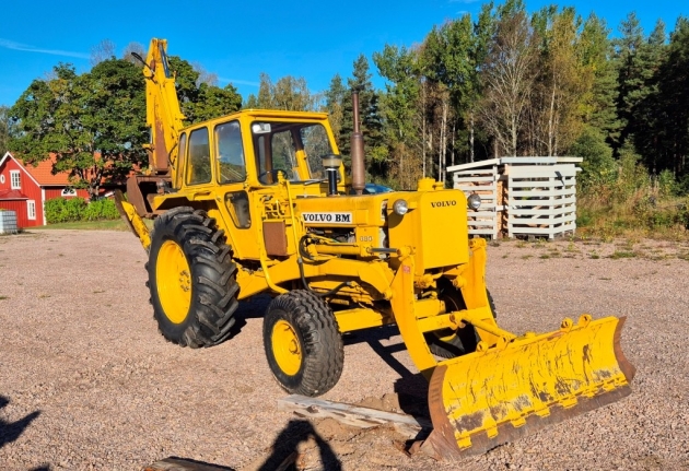 Traktorgrävare Volvo BM 650 / Hymas 41 | Barnebys