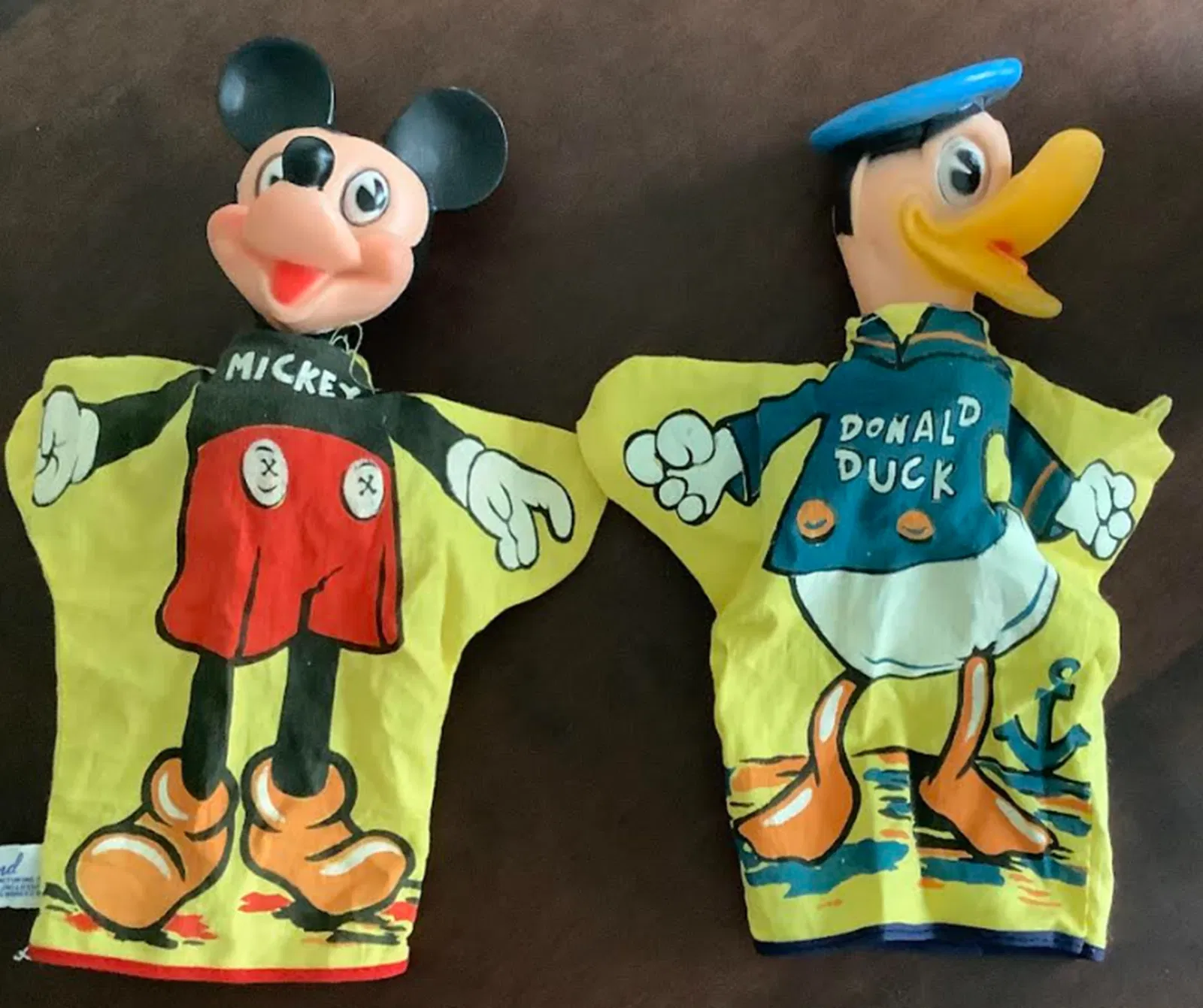 Walt Disney "Mickey Mouse and Donald Duck Gund Mfg. Co. Hand Puppet ...