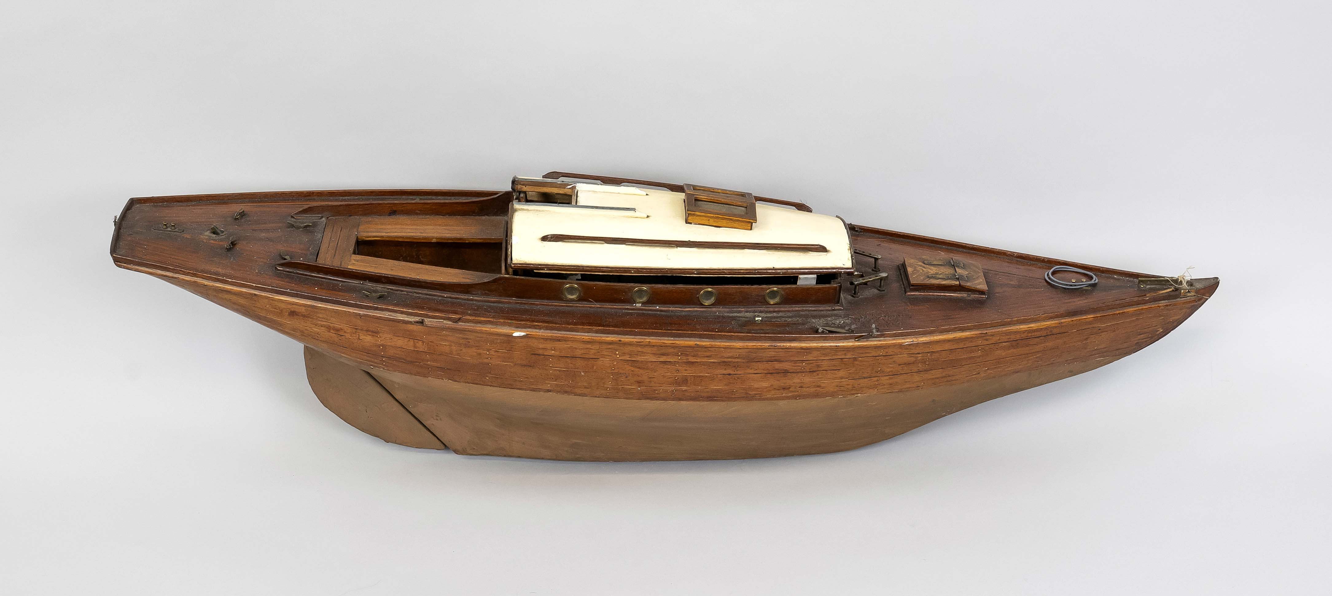 Pola H0 - 131/150/463/632 - Model train building kits (4) - 4 building ...