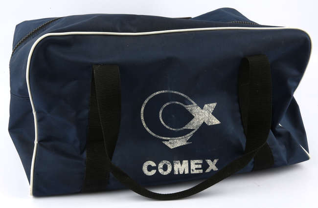 James Bond For Your Eyes Only (1981) - Comex professional diving ...