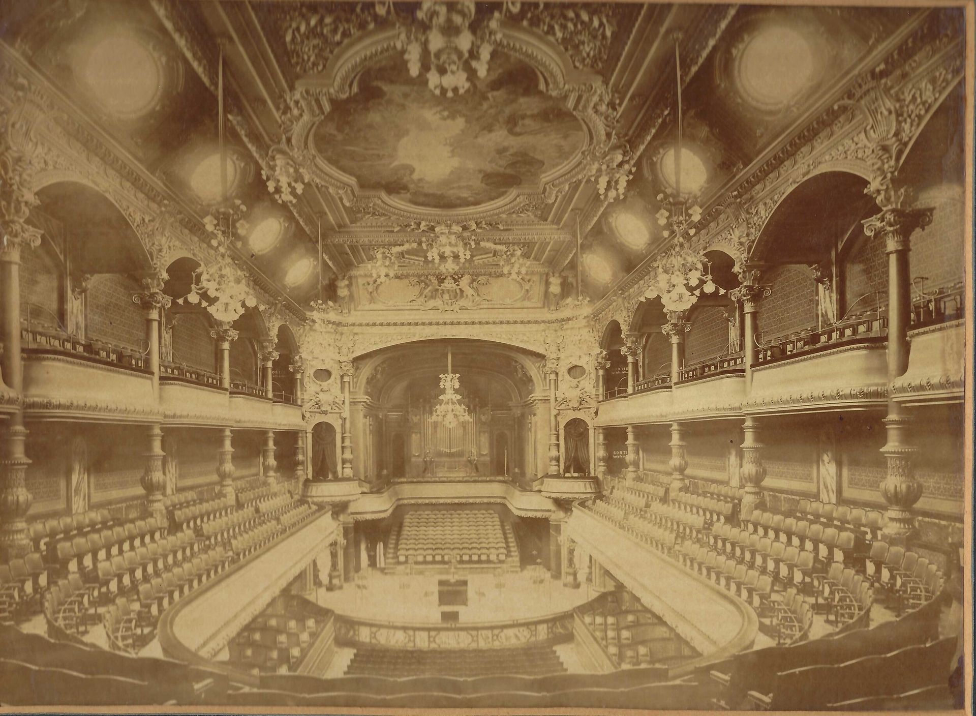 [THEATRE] LOT about classical theater, including: 1) Large photograph ...