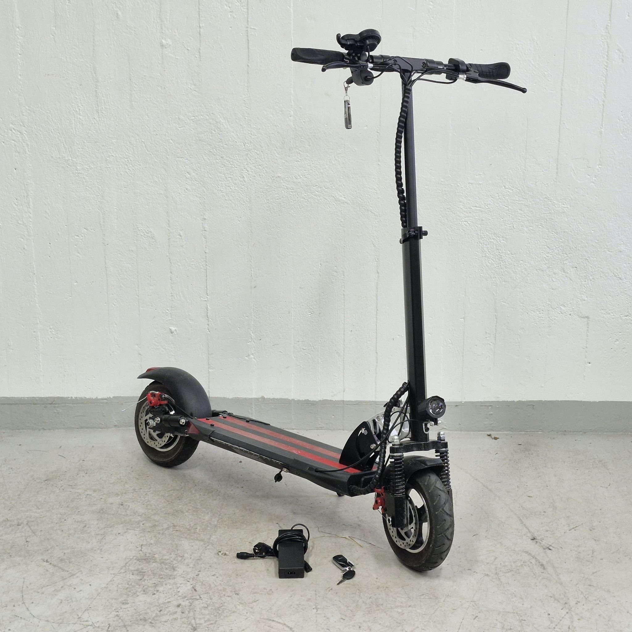 Elsparkcykel - Lishui, SC-003 - Elektriskt skoter - Electric Scooter ...