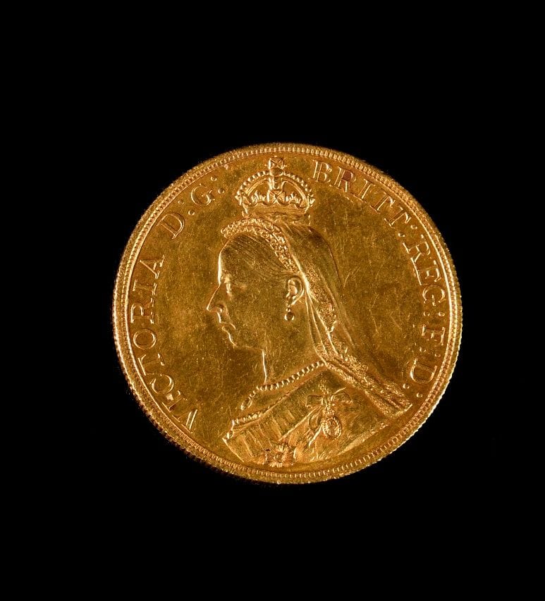 ENGLAND5 sovereign gold coin, Victoria jubi... | Coins and notes: bids ...